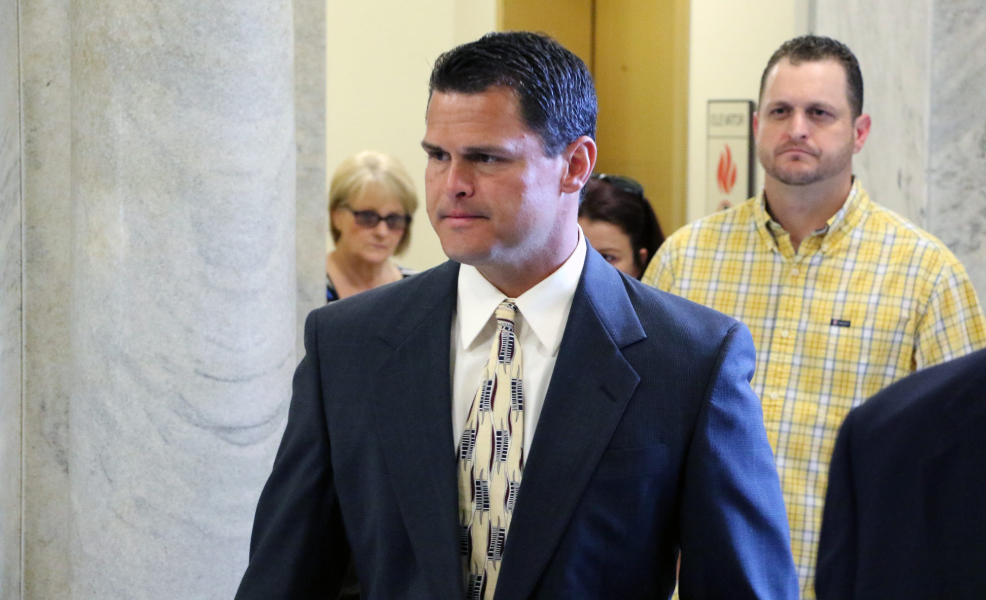 Woman testifies trooper ordered her to perform sex act